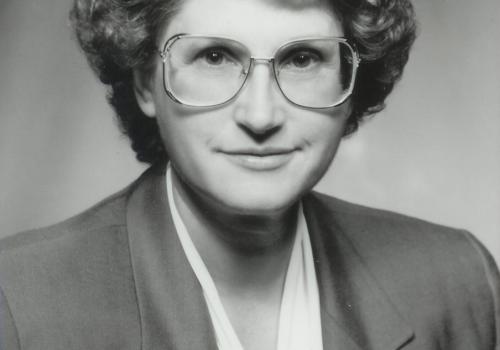 Adventist Women’s Ministries | Women in Adventist History